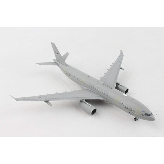 Boeing C-17 Globemaster III Transport Aircraft Gray "Gemini Macs ...