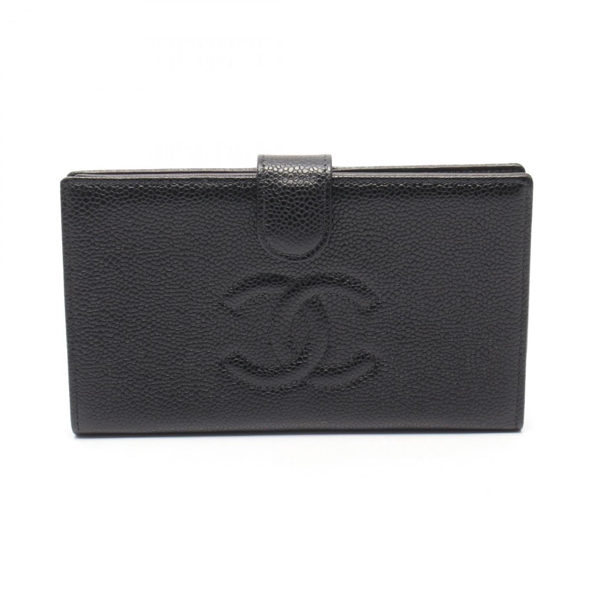Pre-Owned CHANEL Coco Mark Bi-fold Long Wallet in Grained Calfskin ...