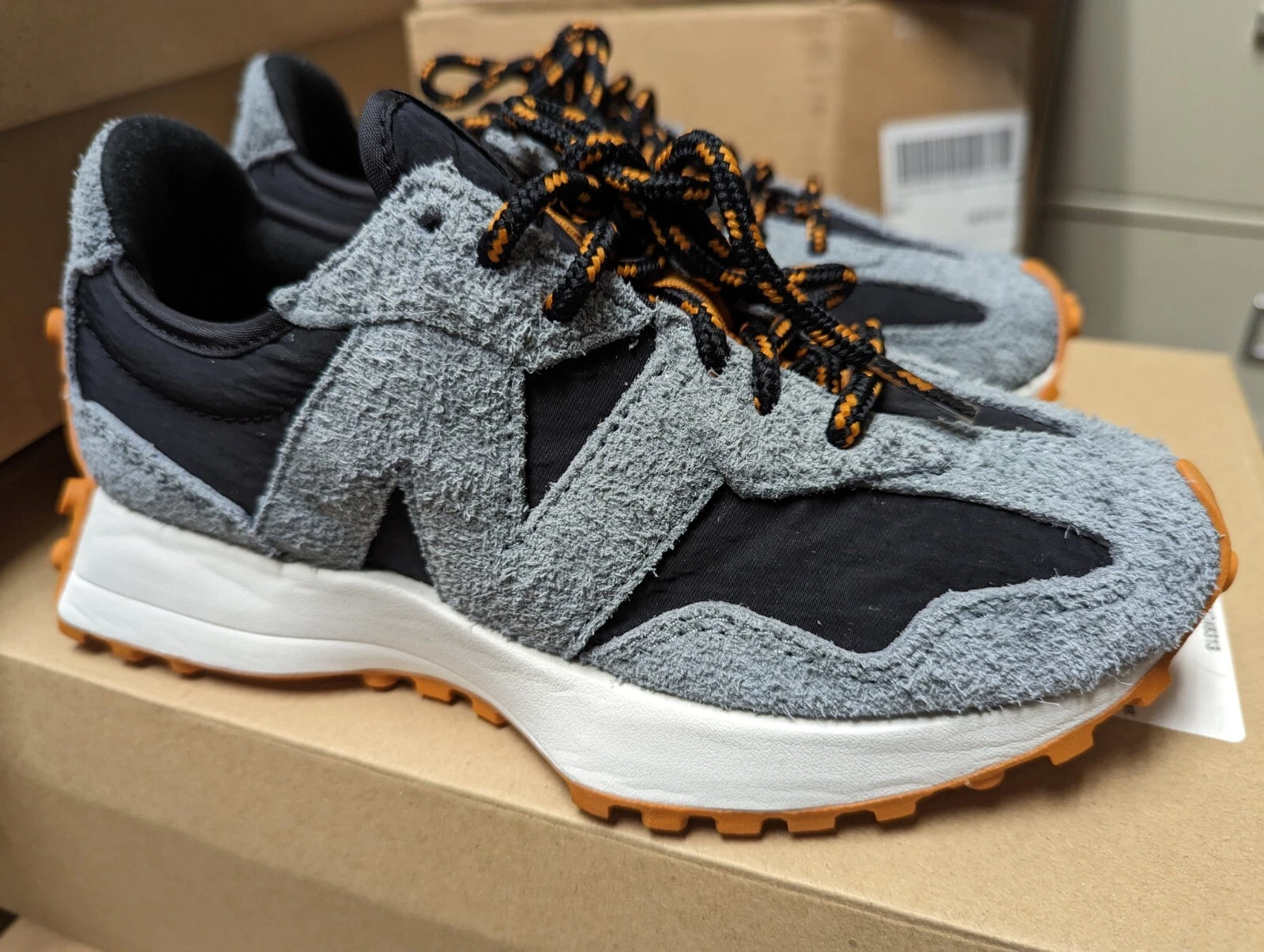 ??RARE SIZE!?? New Balance 327 Black Slate MS327RE1 Mens Womens Shoes ...