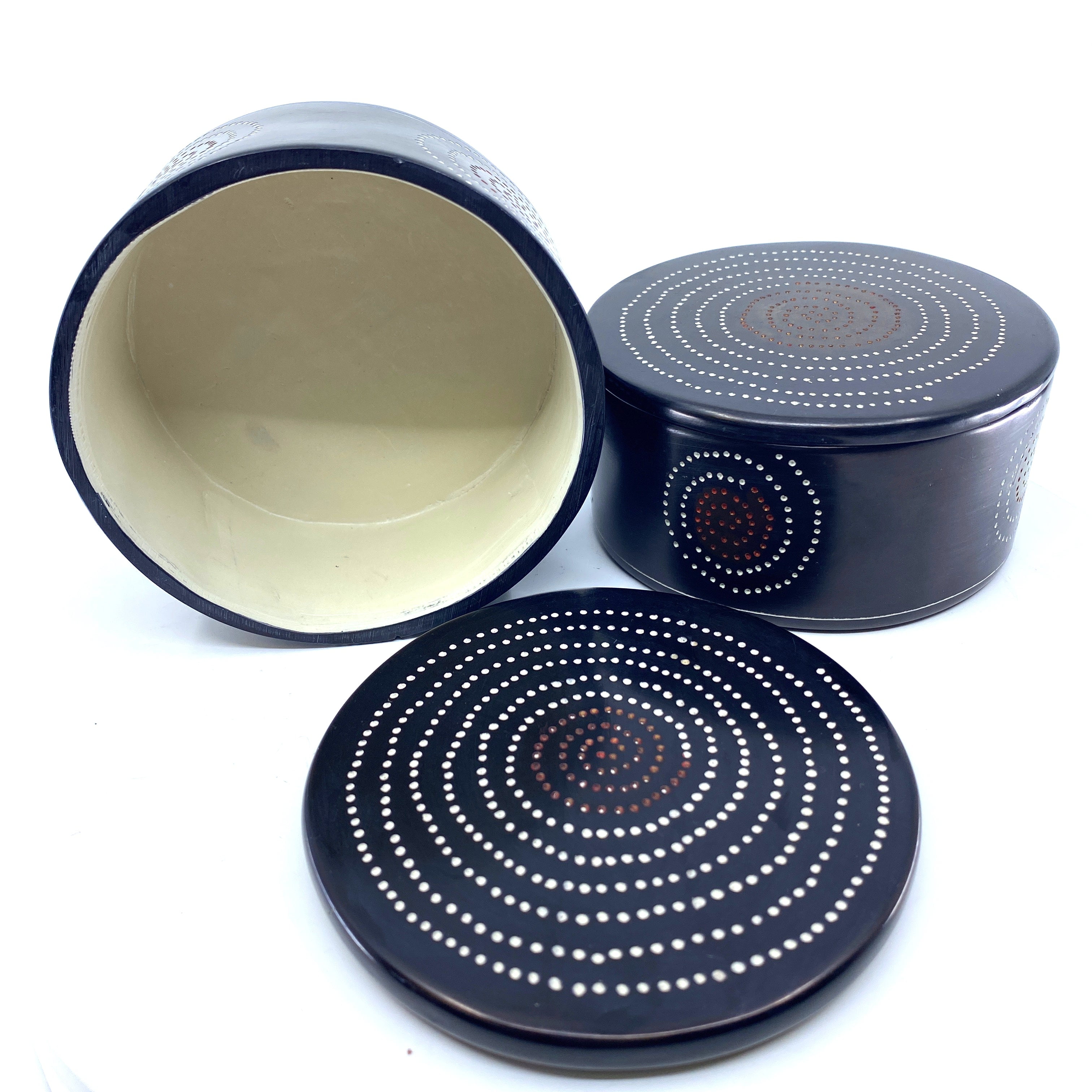 Made to Order : Handmade Maasai Medallion, 4" Round Soapstone Candle (8 ...