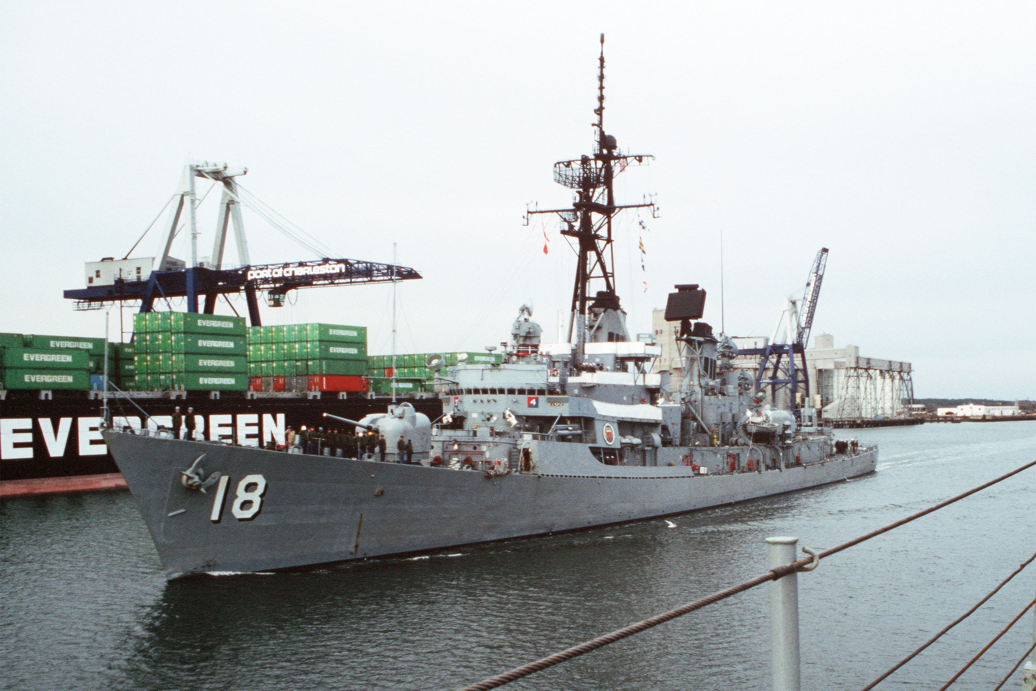 24x36 gallery poster, USS Semmes (DDG-18) - Walmart.com