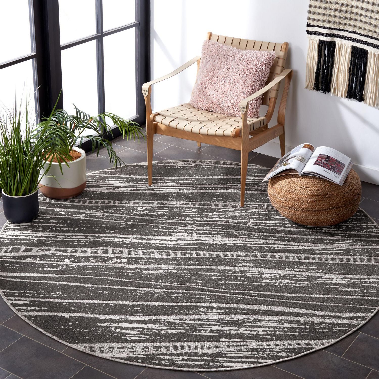 Click here for Safavieh Cottage Neville Geometric Indoor/Outdoor... prices