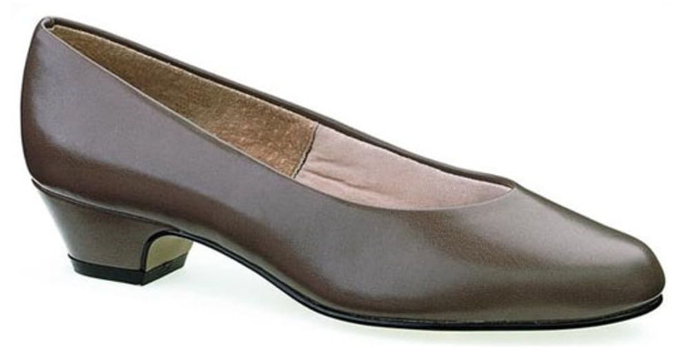Soft Style Women Angel II Dress Pumps - Walmart.com