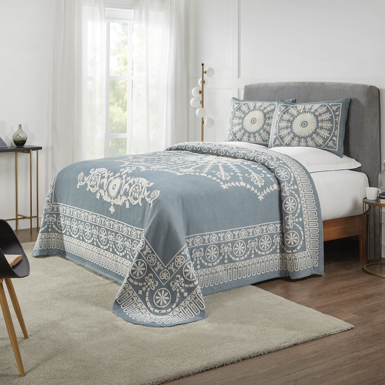 BNM Cotton Blend Classic Medallion Bedspread Set, Full, Cerulean Blue ...