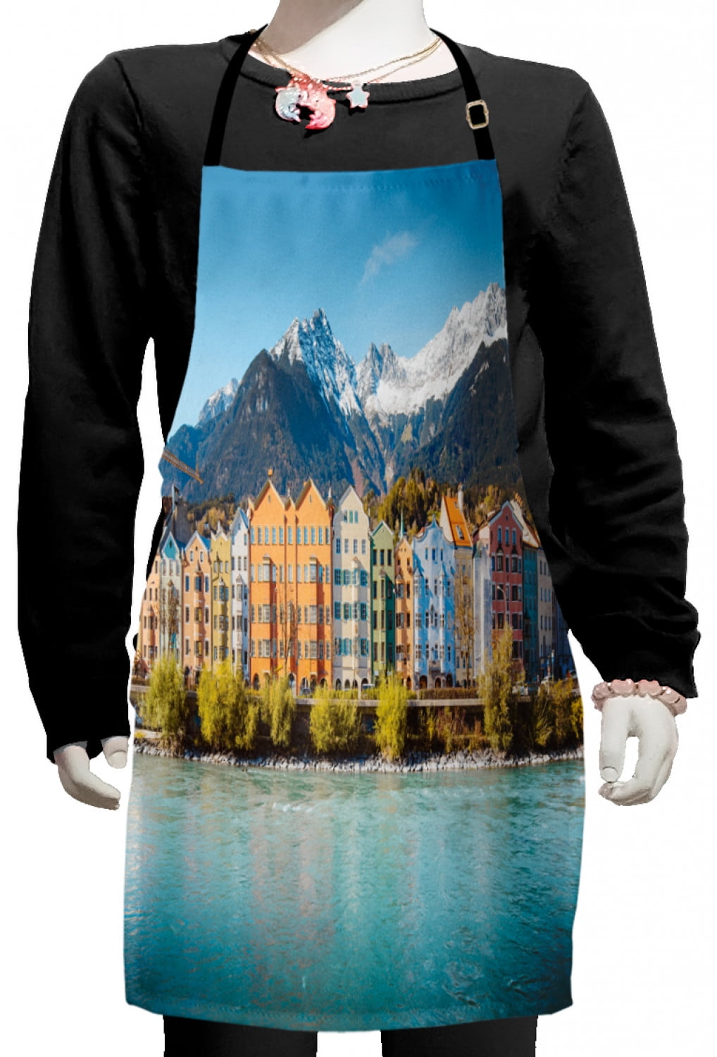 Landscape Kids Apron, Panorama of Historic City Centre of Innsbruck ...