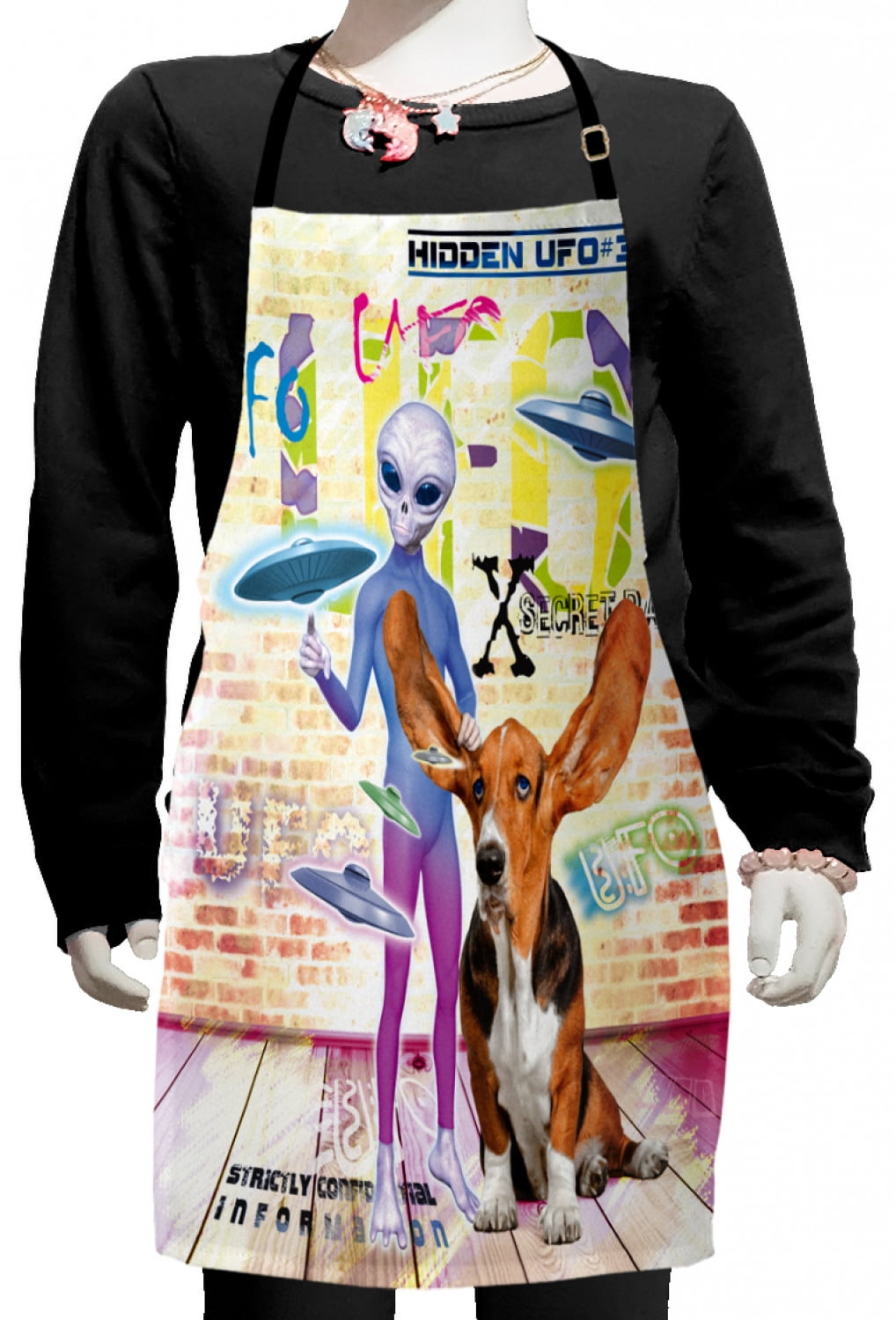 Outer Space Kids Apron, Alien and Dog with Giant Ears Vivid UFO Writing ...