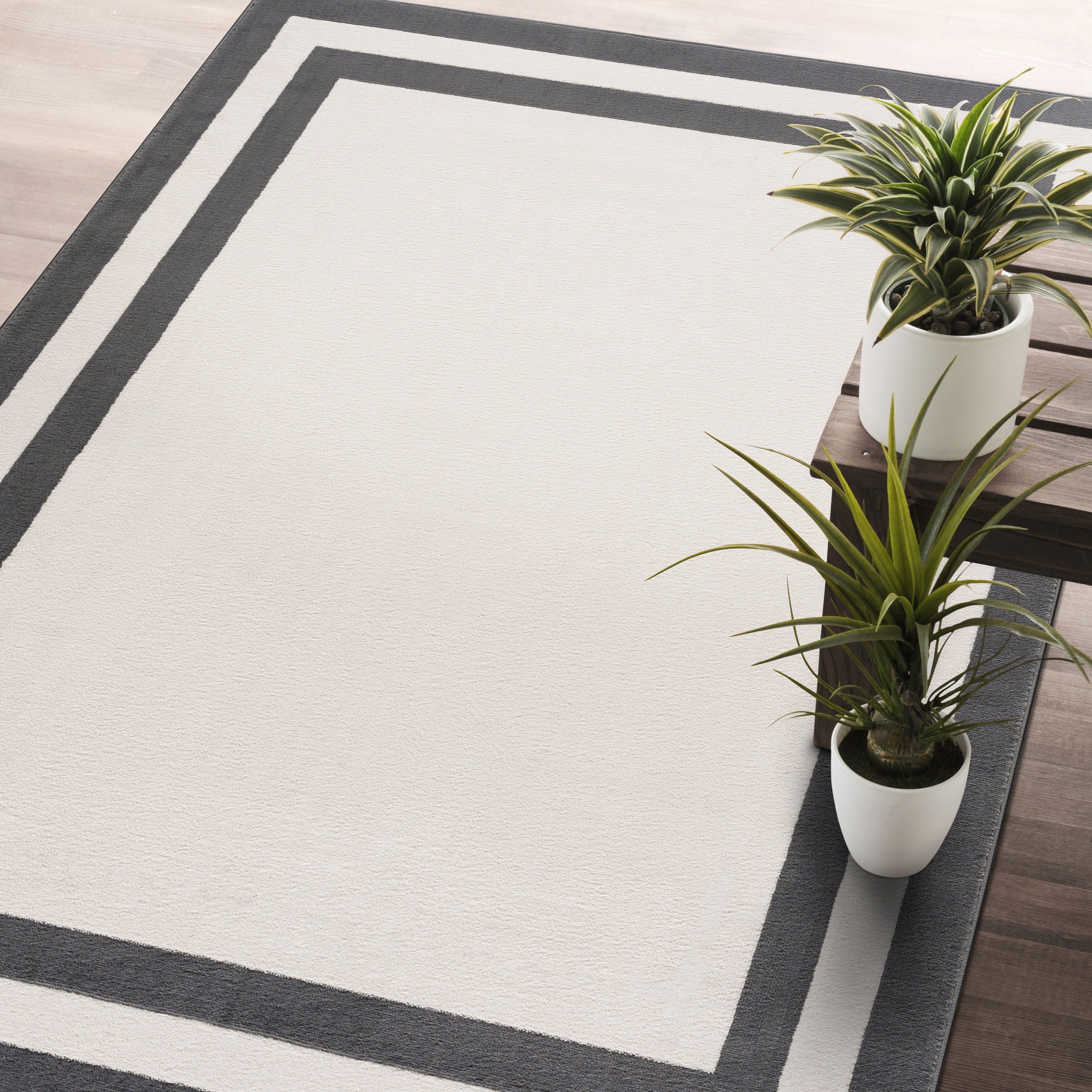CAMILSON Crystal Cream Area Rug, 7'10" x 10' Bordered, for Living Room ...