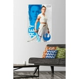 Star Wars: The Rise Of Skywalker - Rey Wall Poster with Push Pins, 22. ...