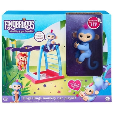 Fingerlings Playset: Twirl-a-Whirl Carousel with 1 Fingerlings Baby ...