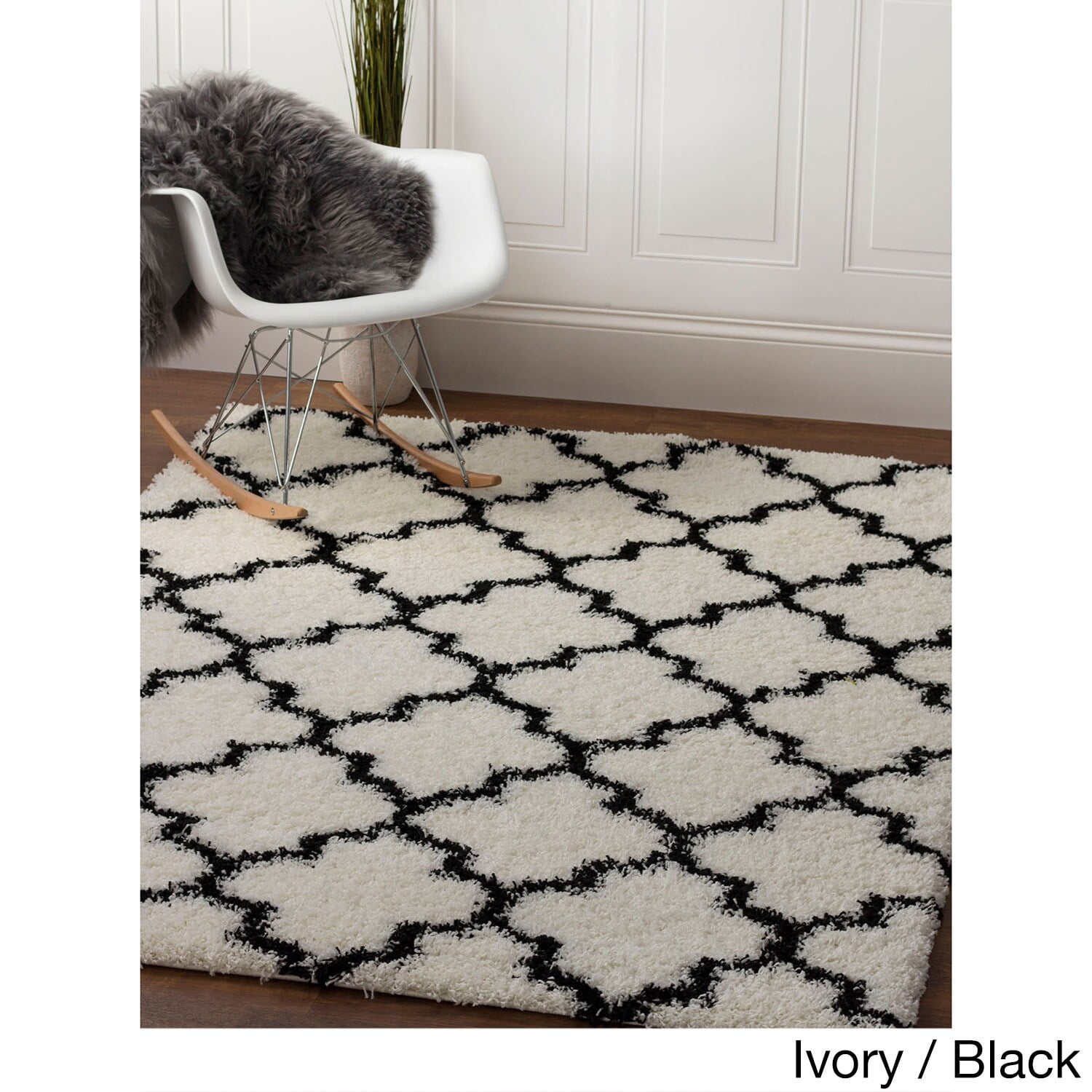 Super Area Rugs, Cozy Plush White & Black Trellis Shag Rug, 3' 2" x 5 ...