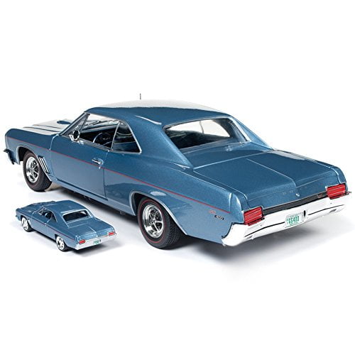 1967 Buick GS Hardtop Auto World Edición limitada 1002pc 1/18 Diecast ...