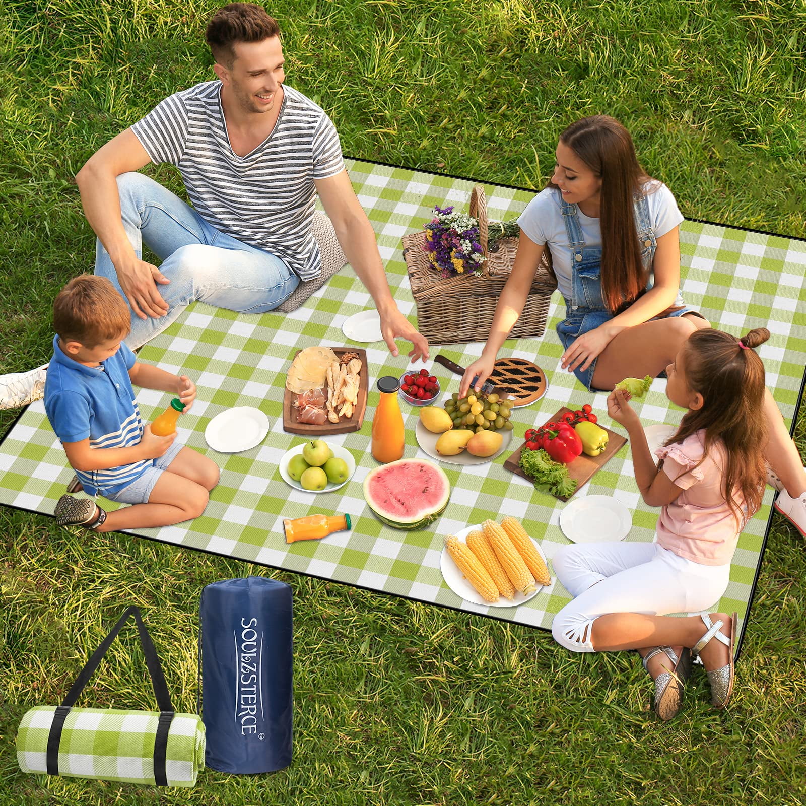 Soulzsterce 79”x 79” Green Checkered Picnic Blanket with a Carry Bag ...