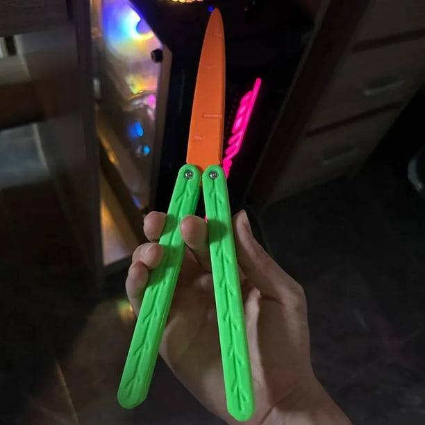 3D Printing Gravity Knife Cub Jumping Small Radish Knife Mini Model ...