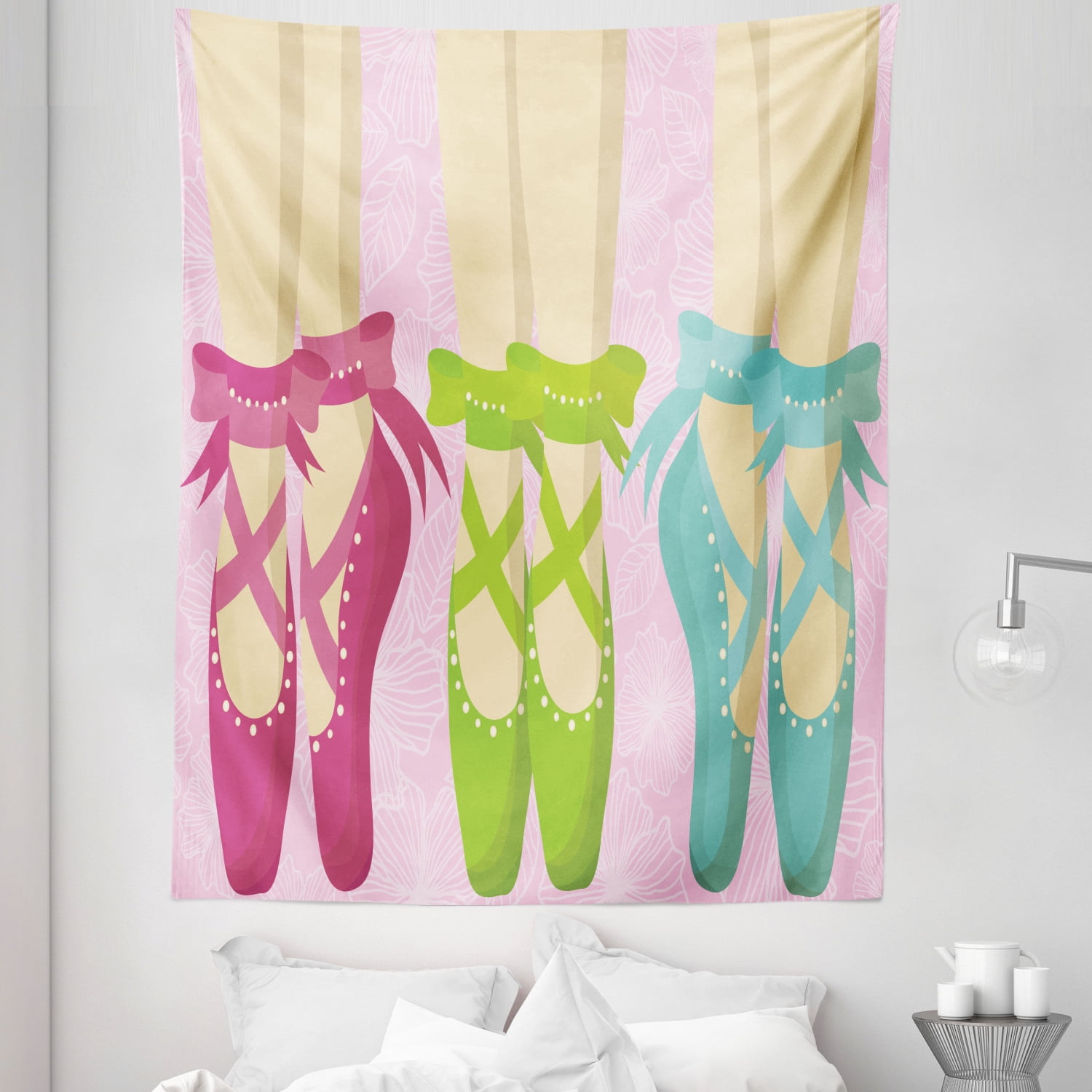 Ballet Tapestry, Pointe Shoes Ballerina Woman Feet Classic Slippers ...