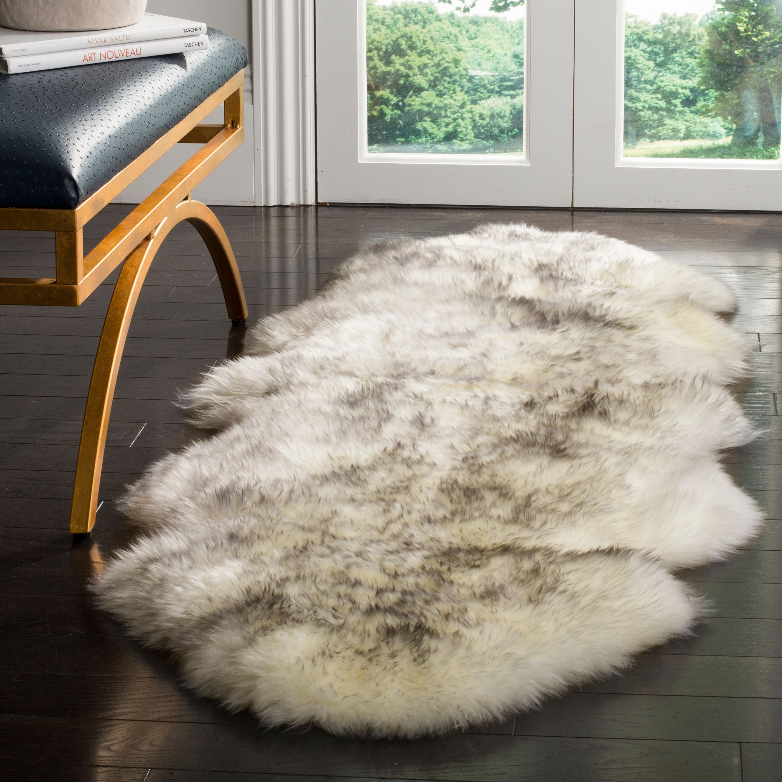 SAFAVIEH Sheep Skin Tiana Sheep Skin Runner Rug, Ivory/Smoke Grey, 2' x ...