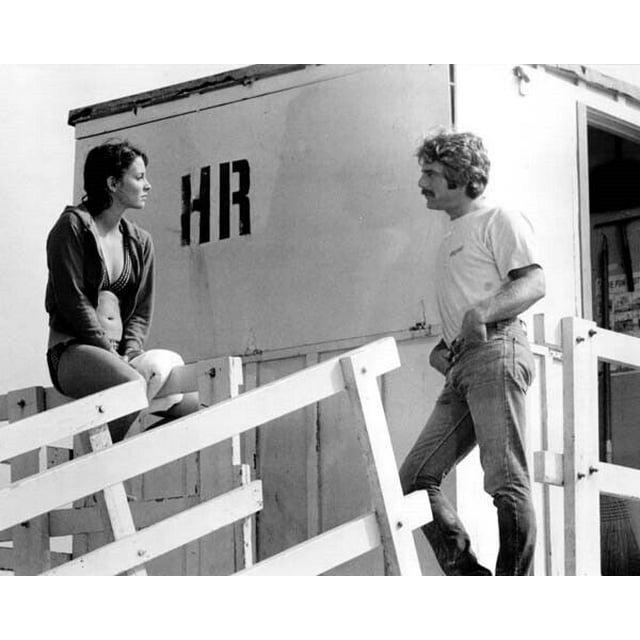 Lifeguard 1976 Kathleen Quinlan & Sam Elliott at lifeguard hut 8x10 ...