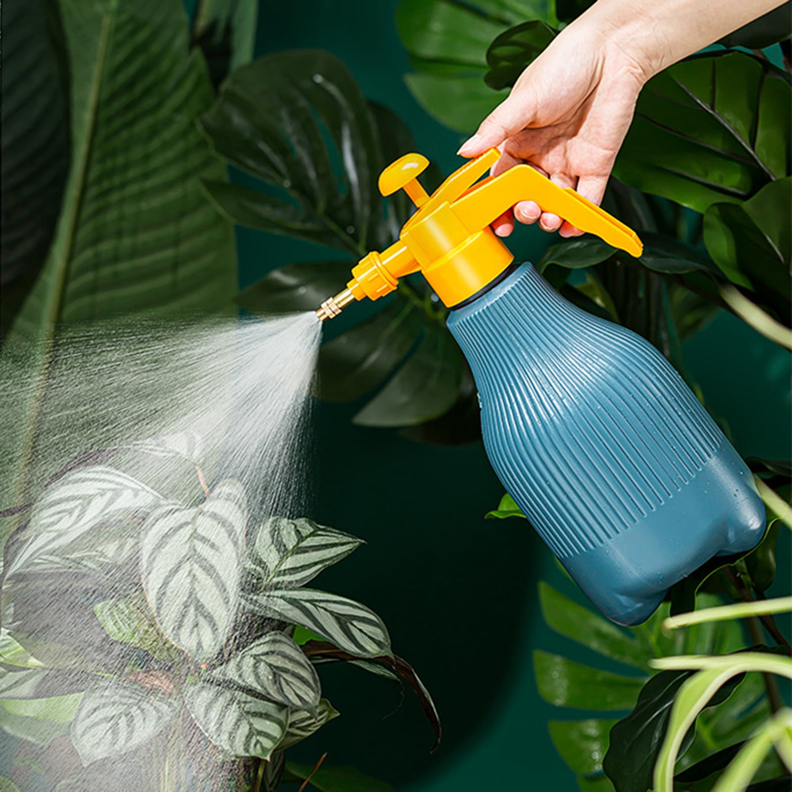 Visland Plants Mister Spray Bottle Handheld Pump Sprayer Retro House ...
