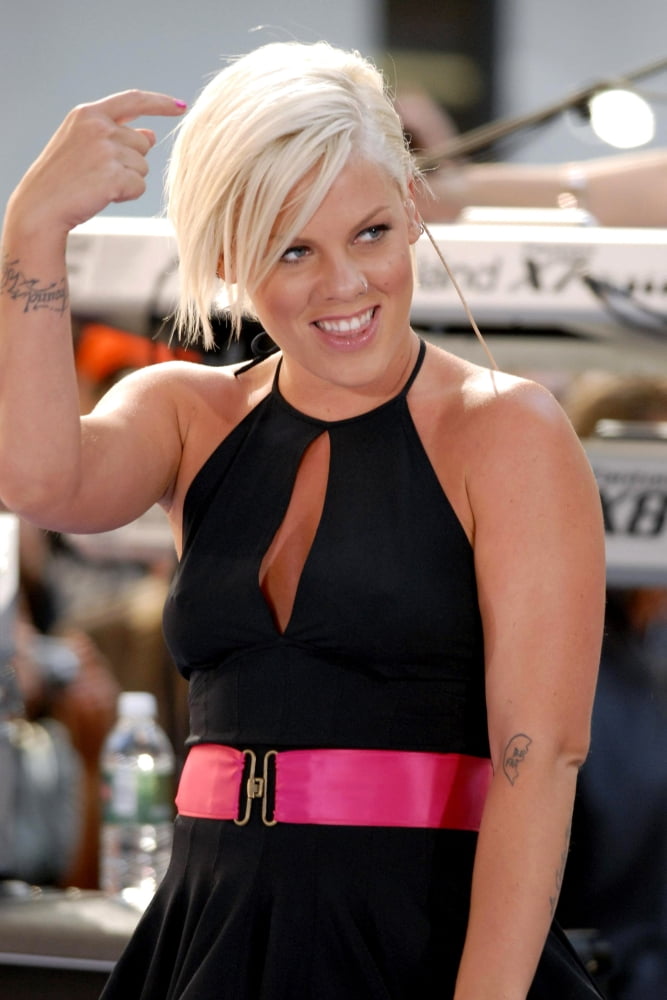 Pink On Stage For Nbc Today Show Summer Concert With Pink, Rockefeller ...
