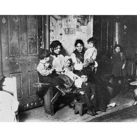 Tenement Life: Chicago. /Nan Italian Immigrant Family In Their Chicago ...