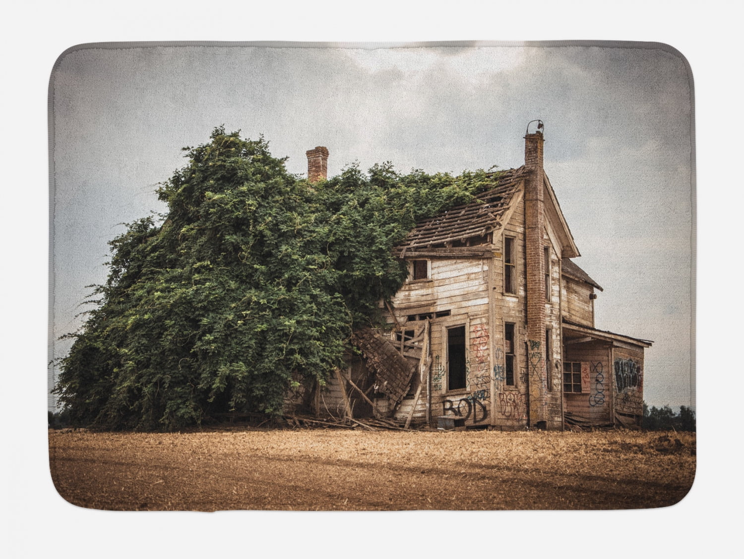 Rustic Bath Mat, Ancient and Historical House with Overgrown Oregon Ivy ...