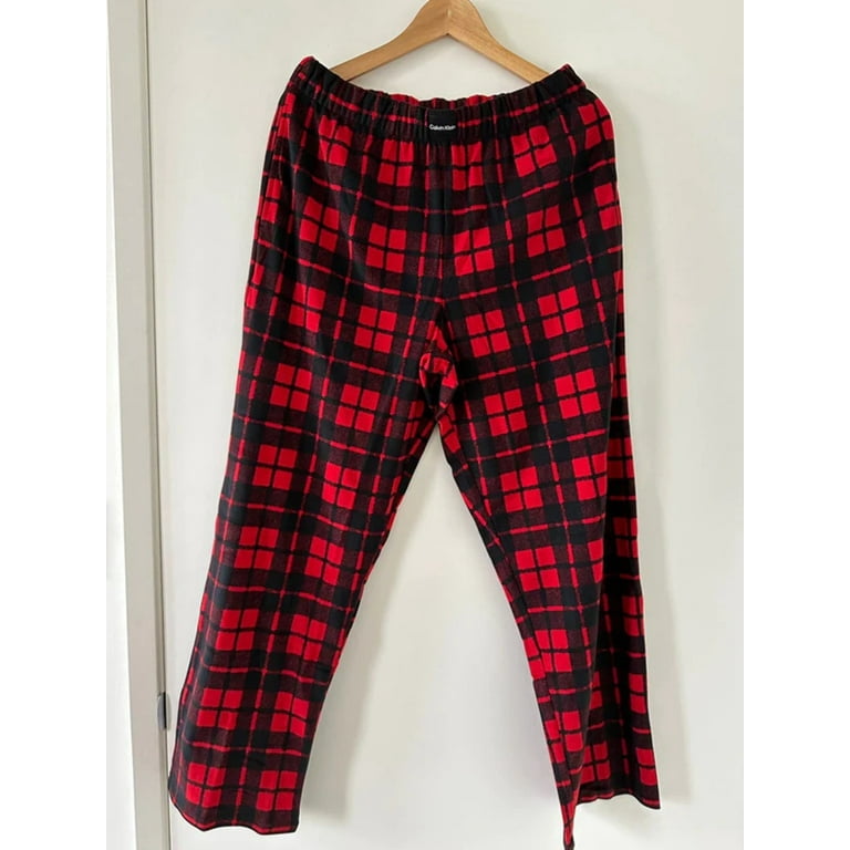 Calvin Klein Men s 2 Piece Pajama Set Black Red Plaid NP2616O 620