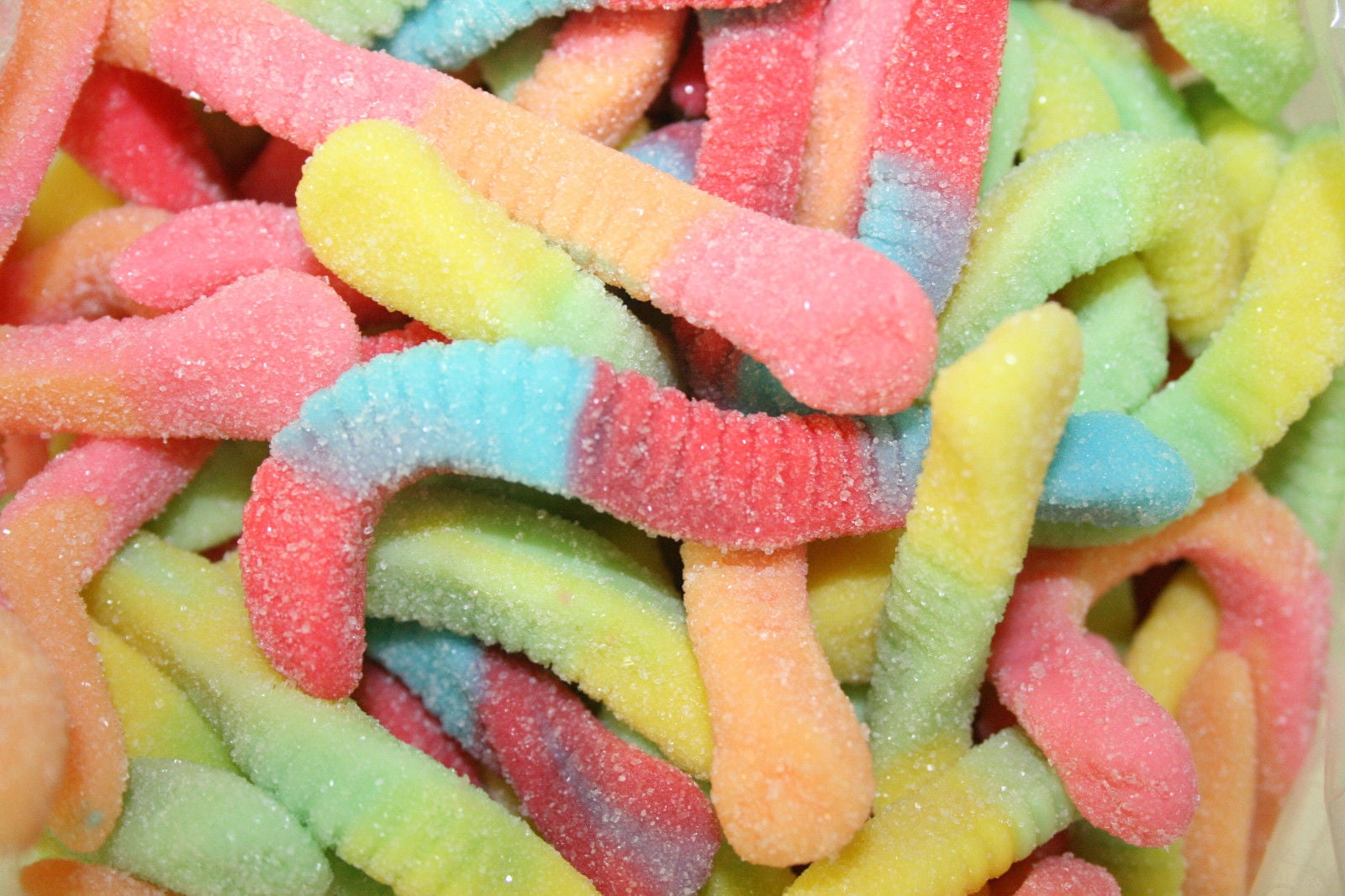BAYSIDE CANDY GUMMY GLO WORMS, 1LB - Walmart.com
