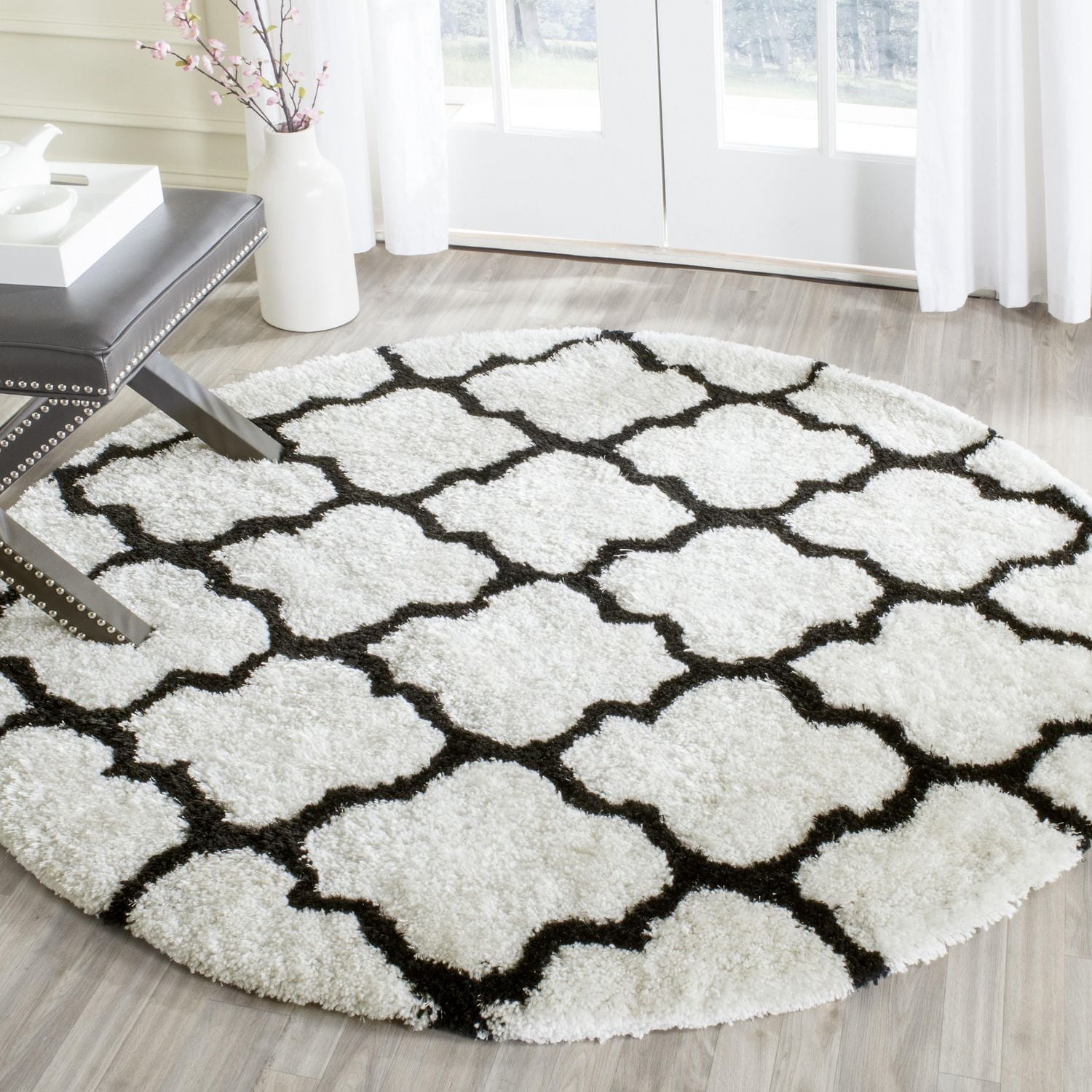 Click here for Safavieh Barcelona Anabelle Geometric Shag Area Ru... prices