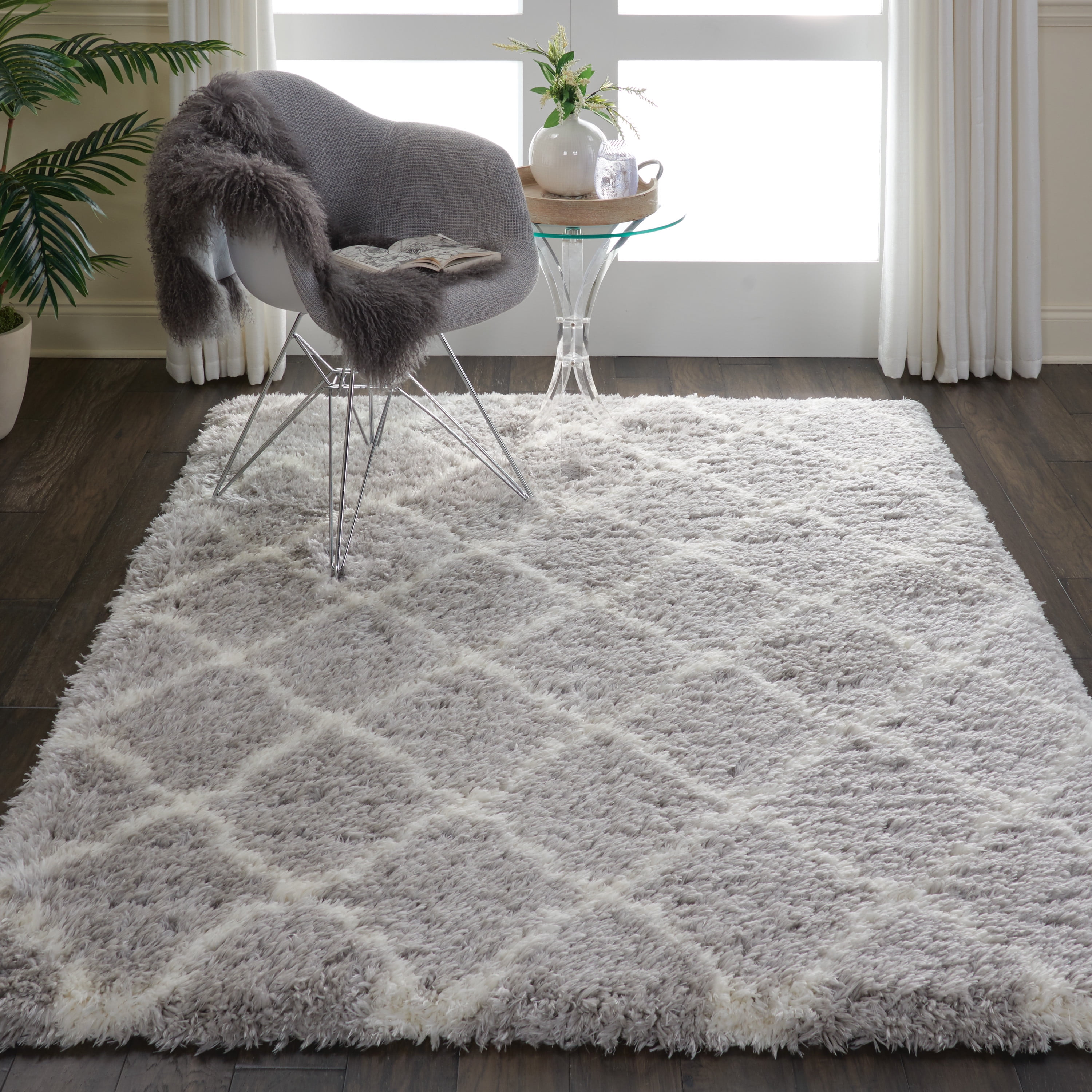 Nourison Ultra Plush Shag Trellis Grey/Ivory 5' x 7' Area Rug, (5x7 ...