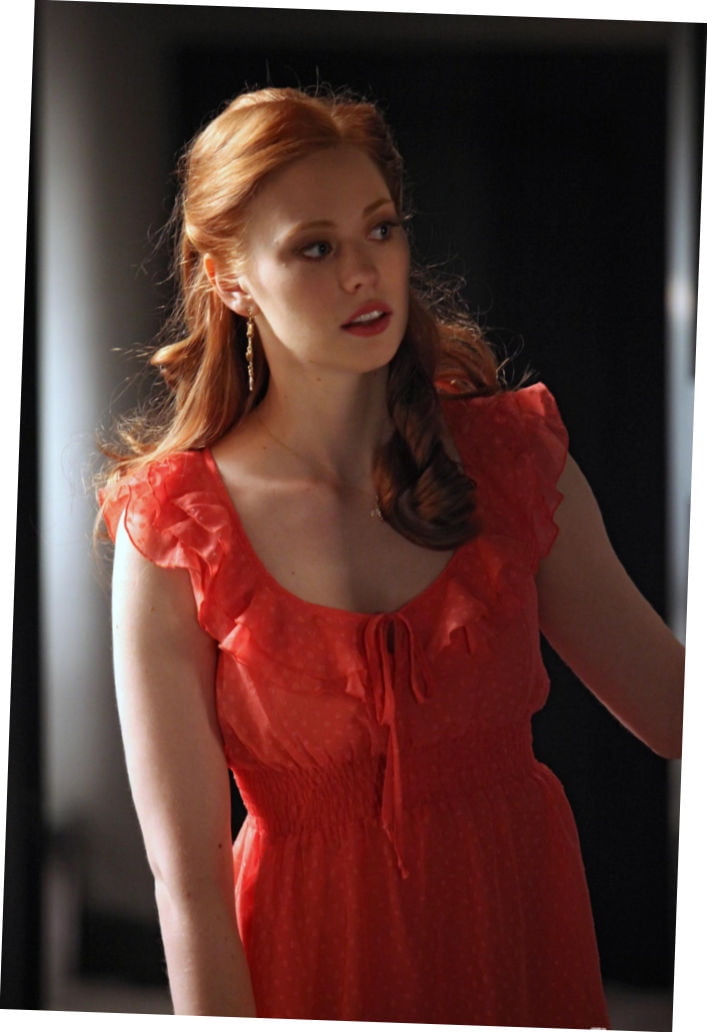 Deborah Ann Woll Poster True Blood 16x24 Poster Medium Art Poster 16x24 ...