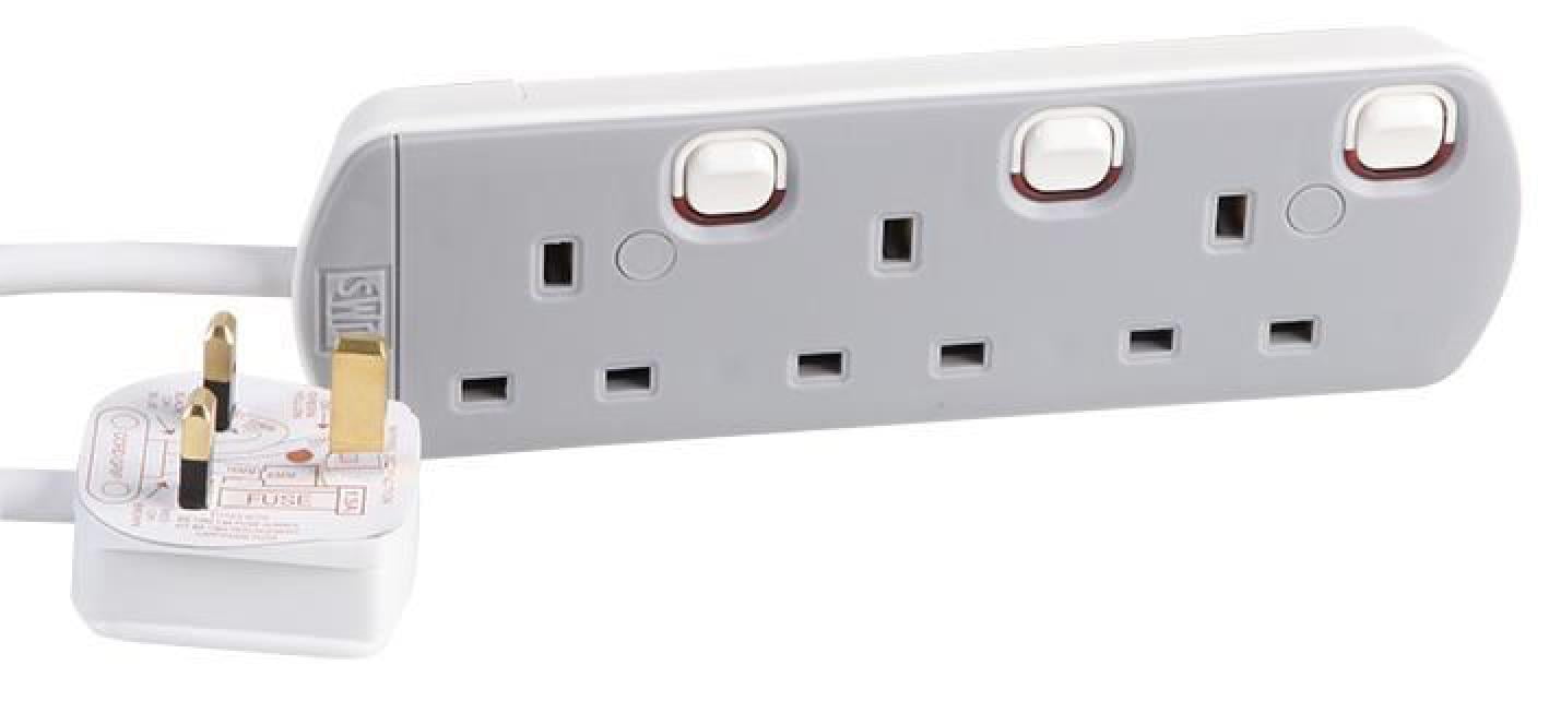 PRO ELEC - 3 Way Extension Lead, 1m Individually Switched - Walmart.com