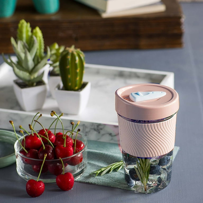 Water With Fruit Infuser Cup