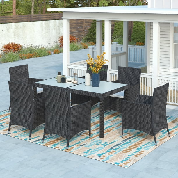 Clearance in Outdoor Dining Sets