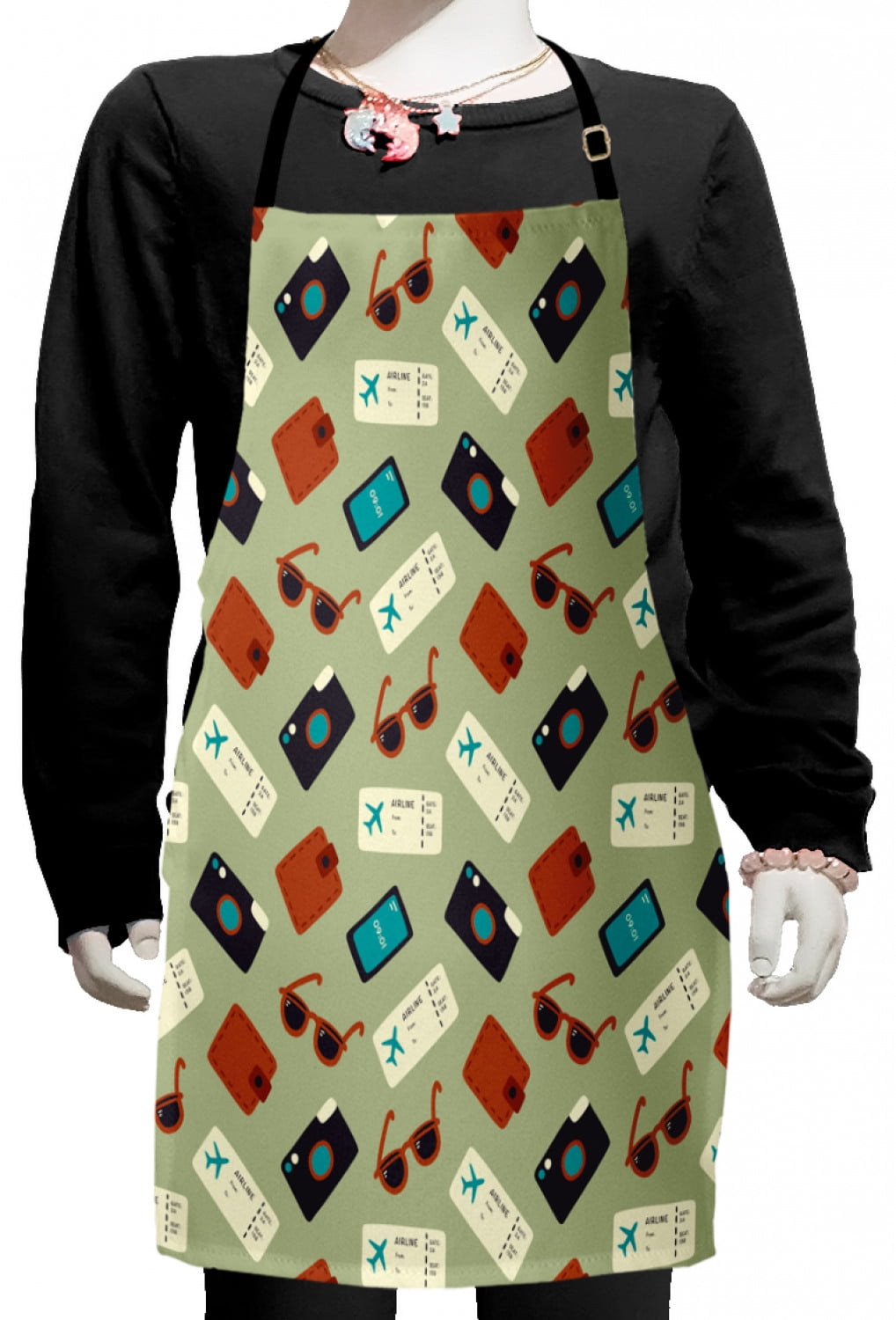 Travel Kids Apron, Continuous Flight Ticket Camera Sunglasses Motif ...