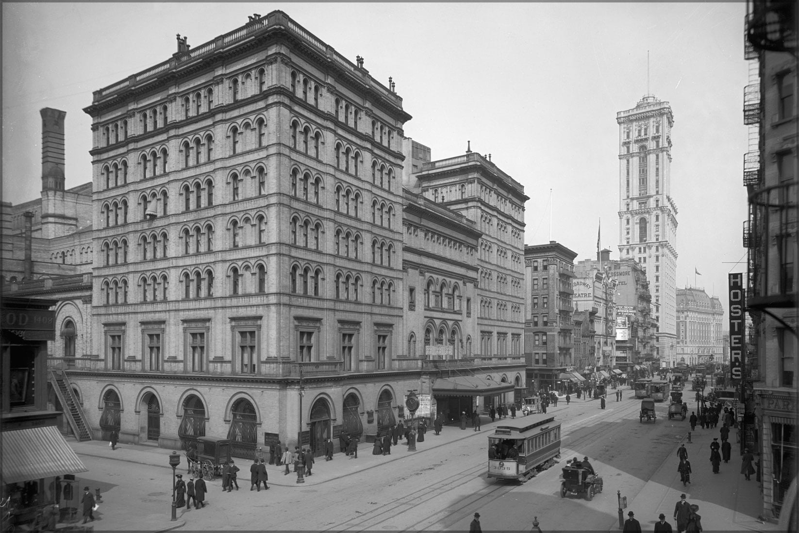 24"x36" Gallery Poster, The old Metropolitan Opera House in New York ...