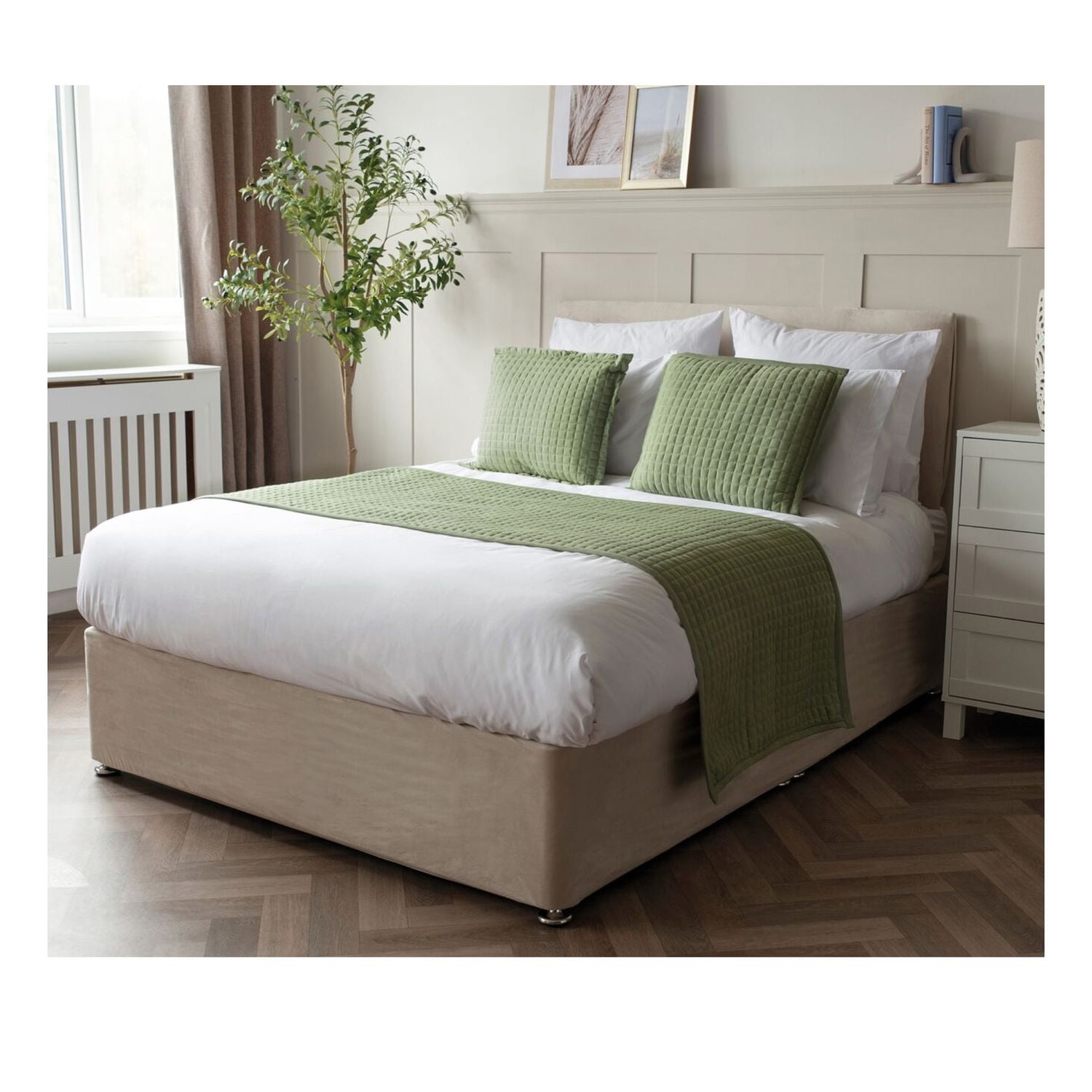 Click here for Belledorm Crompton Quilted Bed Runner prices