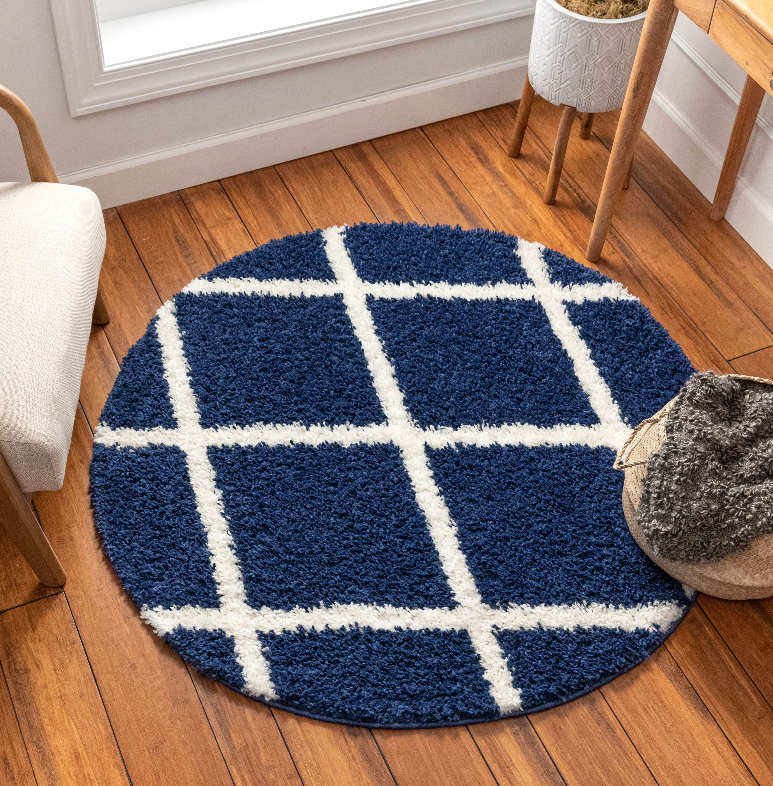 Well Woven Moroccan Trellis Indigo Blue Soft Shag Area Rug 4 Round (3 ...