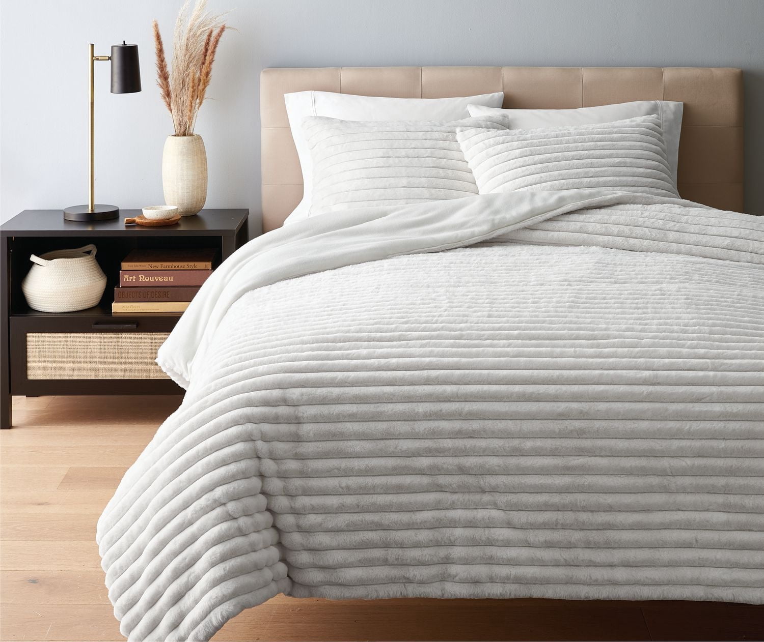 HT 3pc Channel Fur Comforter Set King, 102 x 90 / (2) 20 x 36 - Walmart.ca