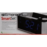 Emerson CKS9031 SmartSet Dual Alarm AM/FM Clock Radio - Walmart.com