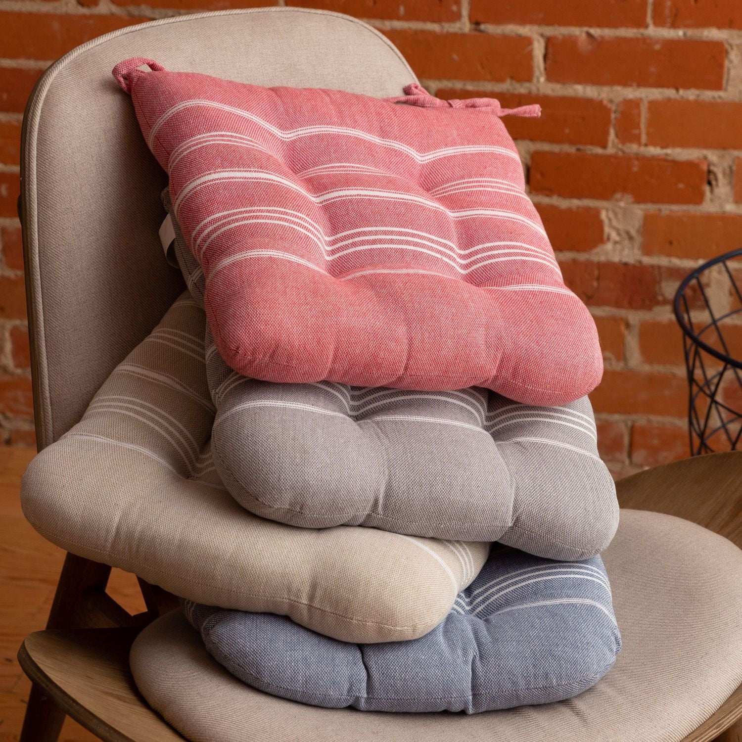 Click here for Fabstyles Fouta Set Of 4 Chair Pads 16 In X 16 In prices