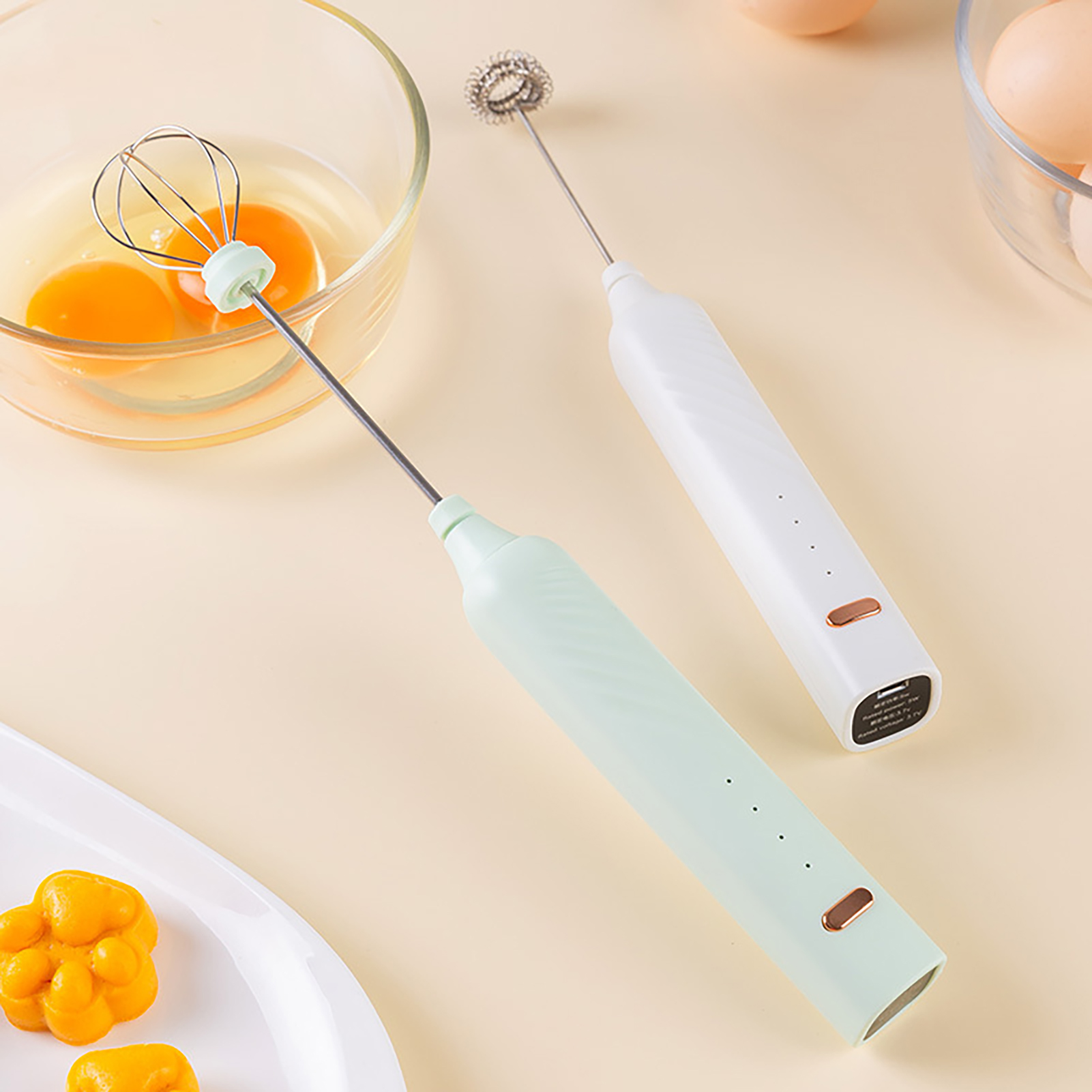 Skinada USB Rechargeable Milk Frother Handheld with 2 Heads, Mini Hand ...