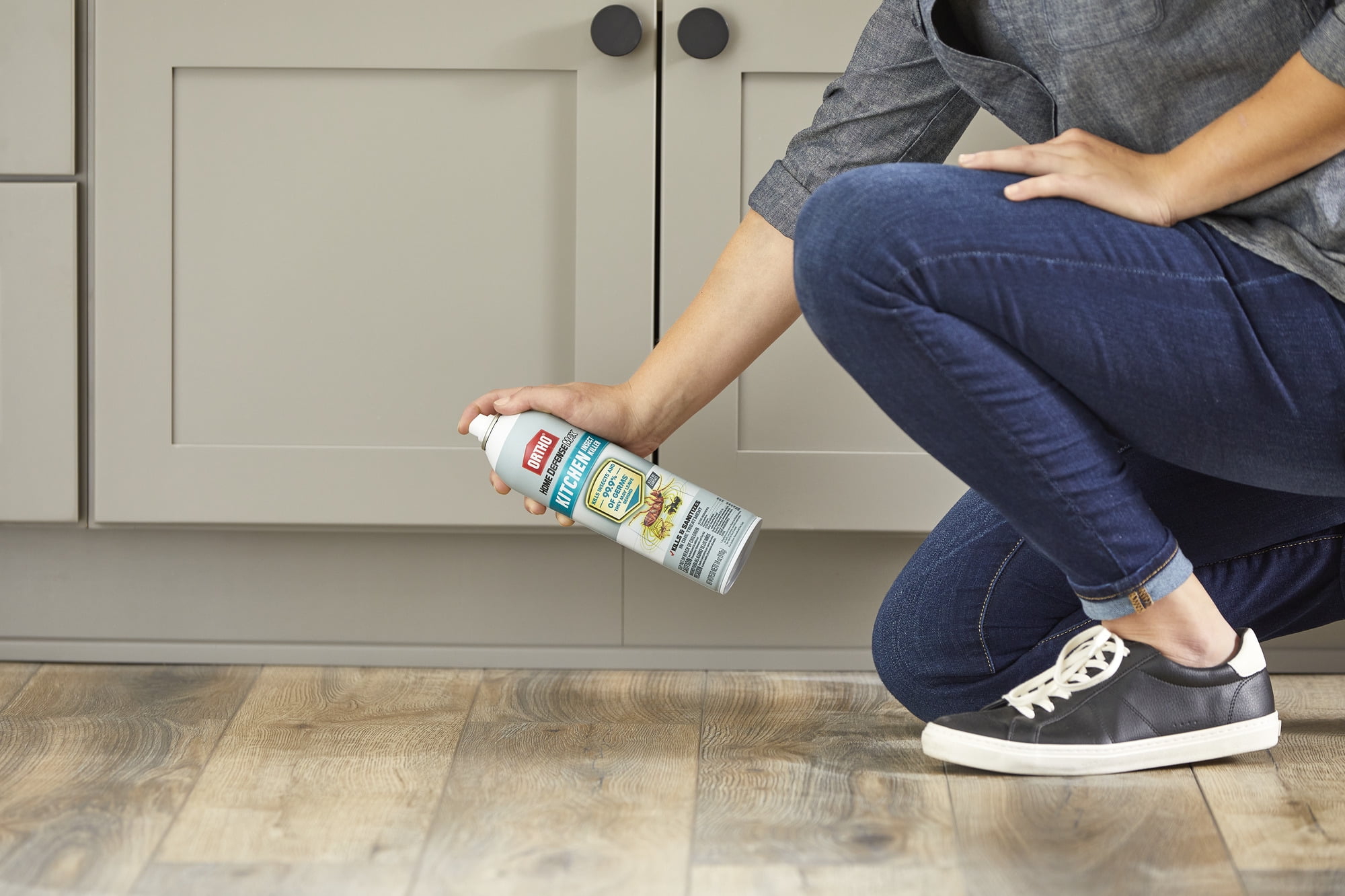 Ortho Home Defense Max Kitchen Insect Killer, Kills & Sanitizes 18 oz