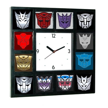 LEGO® DC Comics Super Heroes Wonder Woman Minifigure Clock - Walmart.com