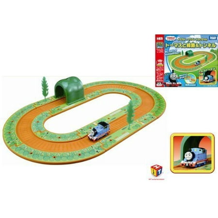 Tomica Thomas Basic Set Thomas and Track & Tunnel - Walmart.ca