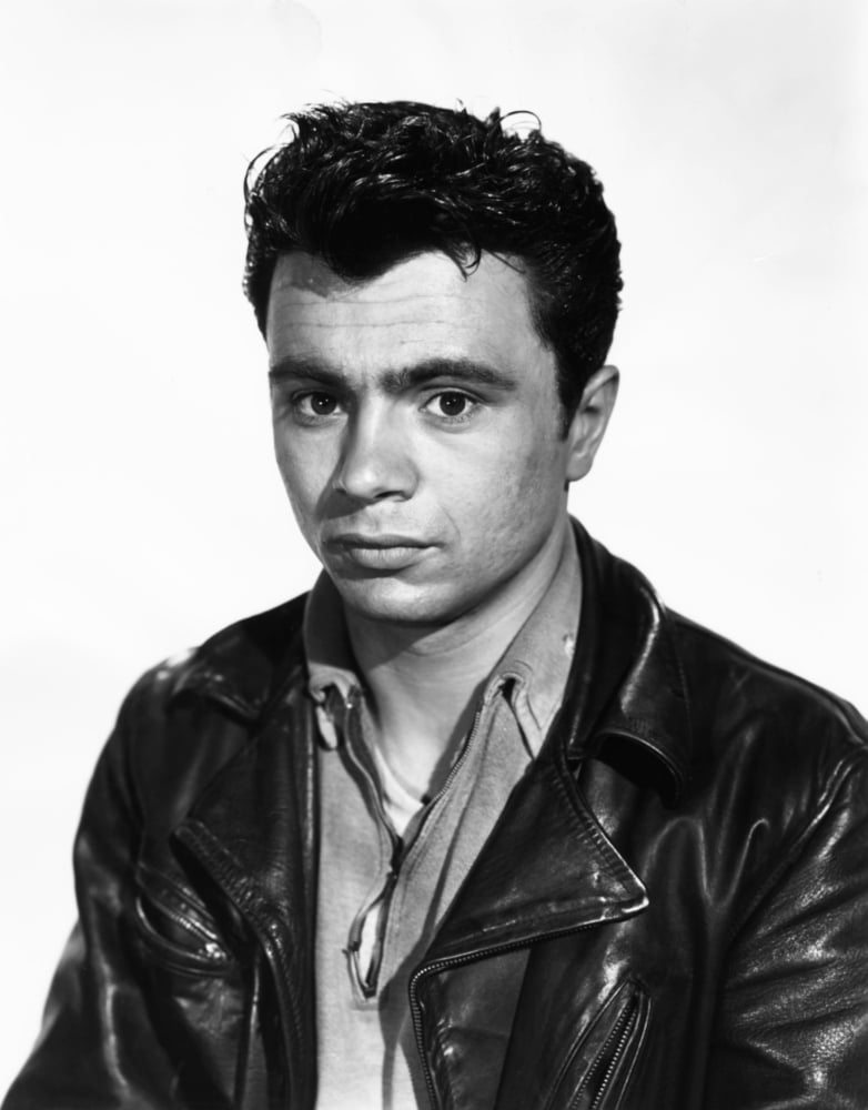 Rumble On The Docks Robert Blake 1956 Photo Print (8 x 10) - Walmart.com