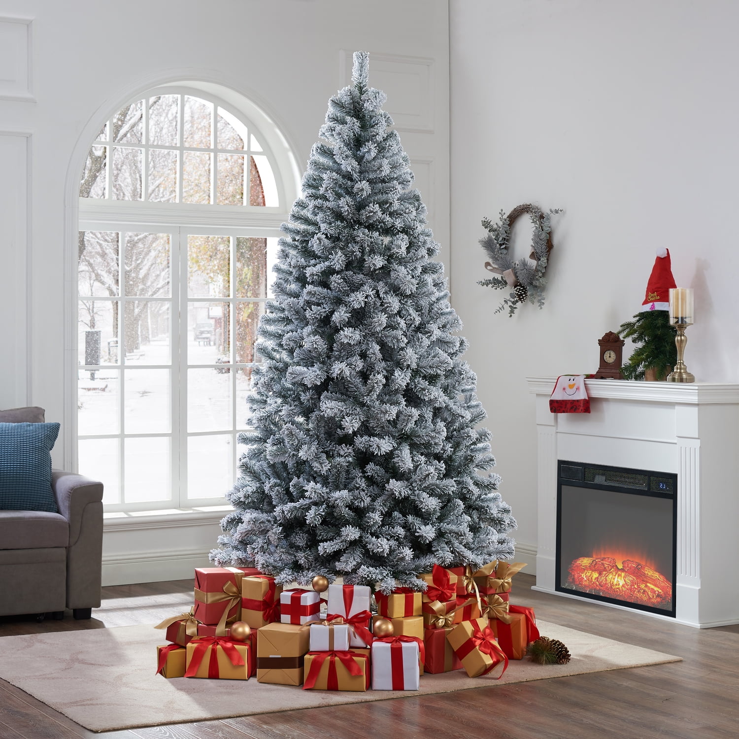 Naomi Home Snow Frosted Artificial Spruce Christmas Tree-Color:Green ...