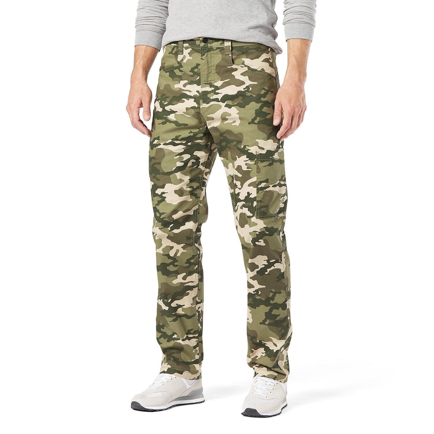 Click here for Levi Strauss Signature Mens Comfort Utility Pants prices