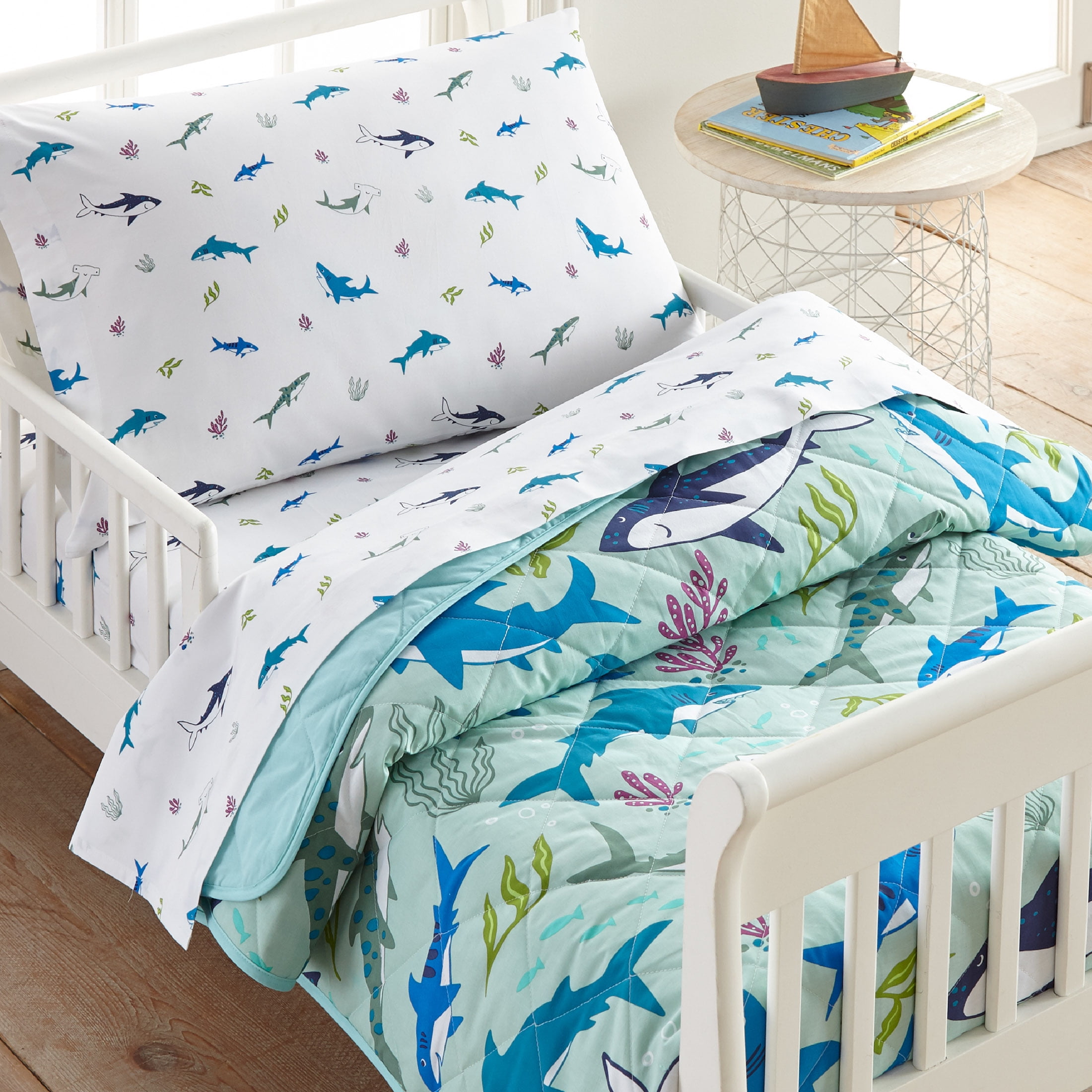 Wildkin Kids Cotton Comforter for Boys and Girls - Toddler (Shark ...