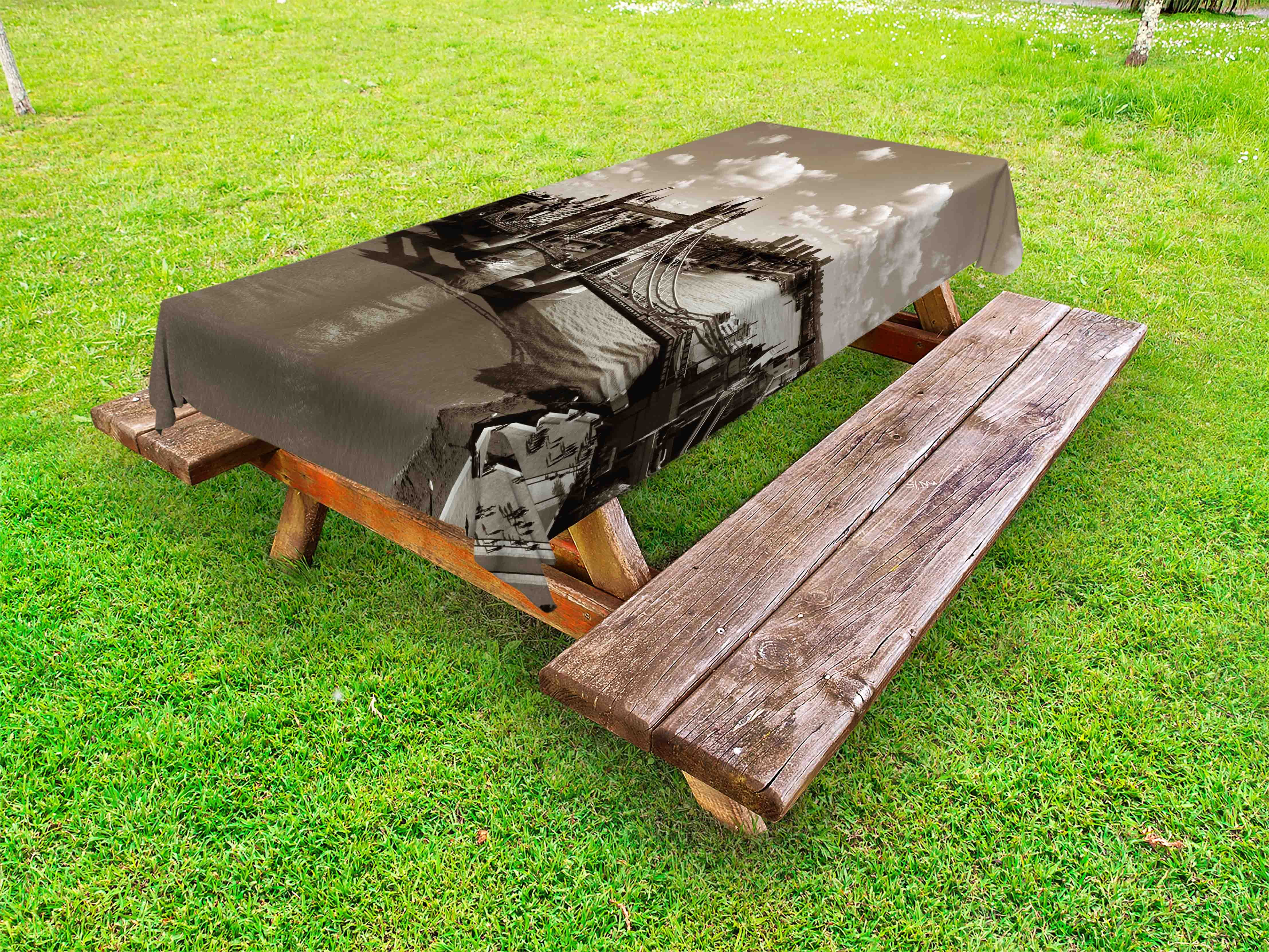 Travel Outdoor Tablecloth, Tower Bridge in London City Cloudy Sky Old ...