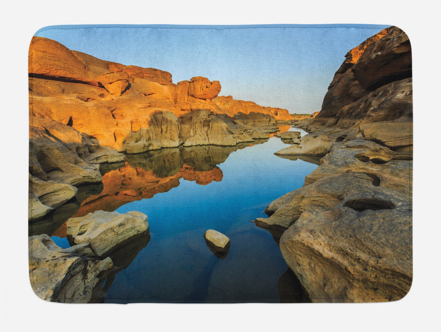 Canyon Bath Mat, Secret Small Ravine between Pairs of Cliffs Erosion of ...