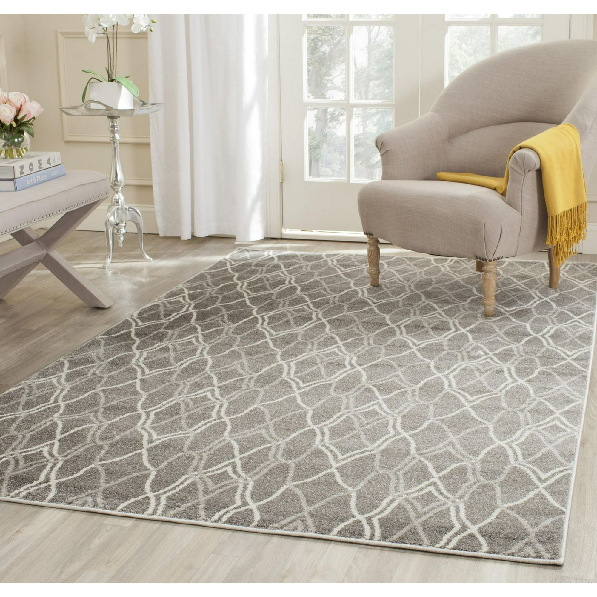 Click here for Safavieh Amherst Virginia Geometric Area Rug 5 X 5... prices